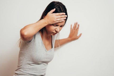 Blépharospasme : définition, cause, symptômes, traitement